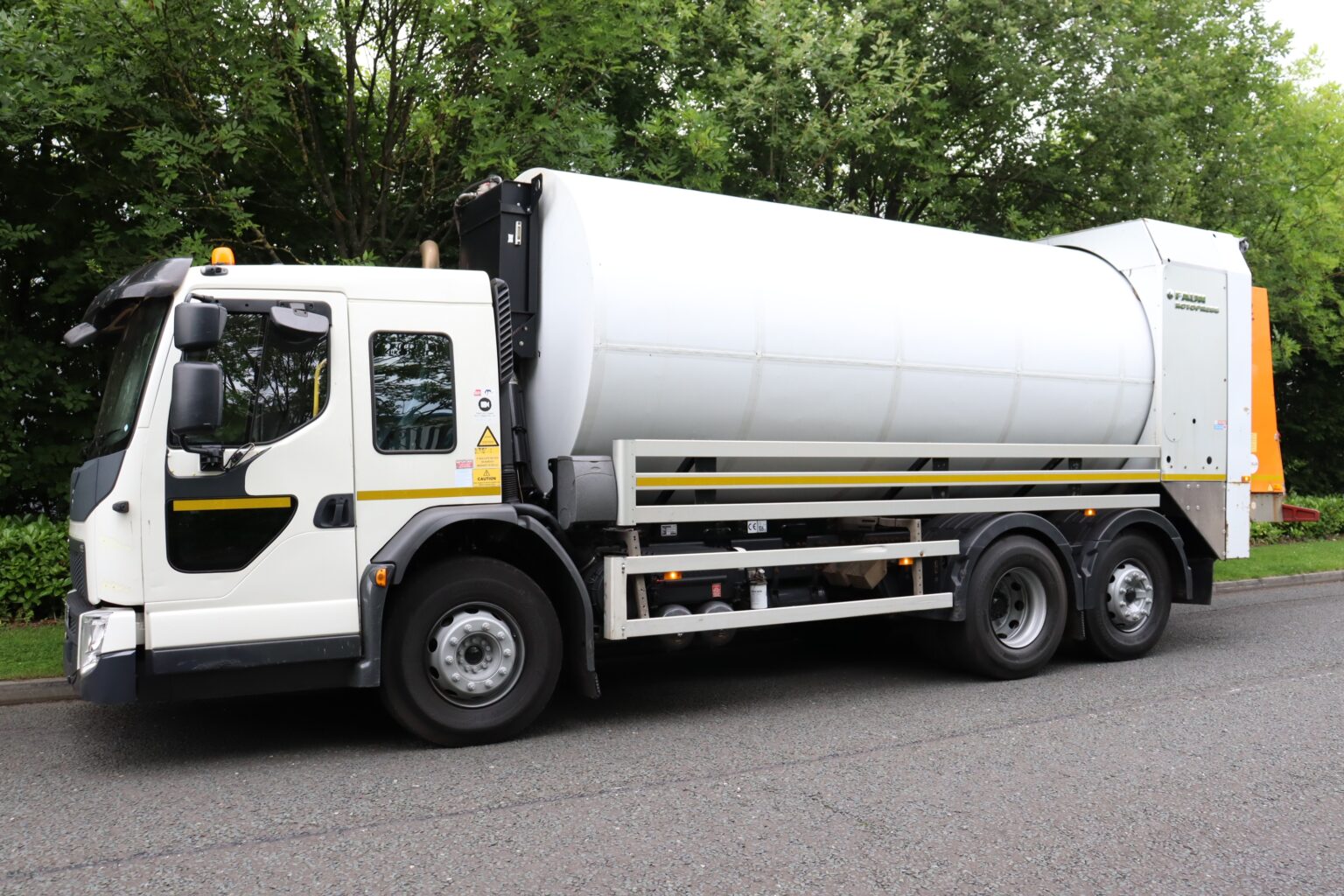 VOLVO FE 280 FAUN ROTOPRESS 522 COMPACTOR (2018) - Comvex Trucks