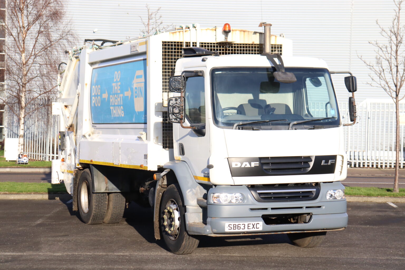 DAF LF55 220 4X2 HEIL GARBAGE COMPACTOR (2013) - Comvex Trucks