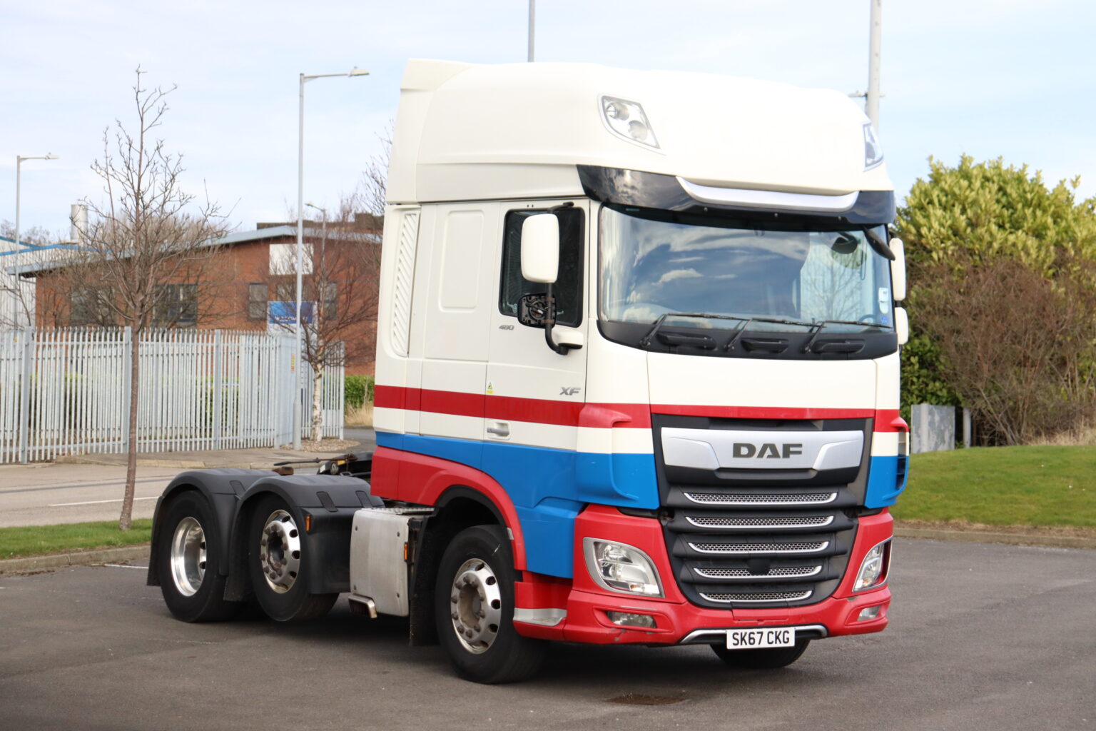 DAF XF 106 480 6X2 SUPER SPACE 6X2 MIDLIFT TRACTOR (2017) - Comvex Trucks