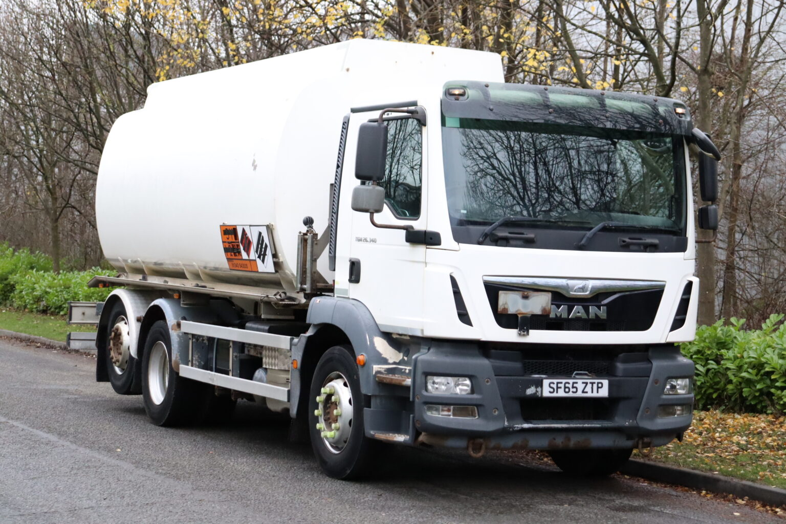 MAN TGM 26 340 6X2 20,000L FUEL TANKER (2015) - Comvex Trucks