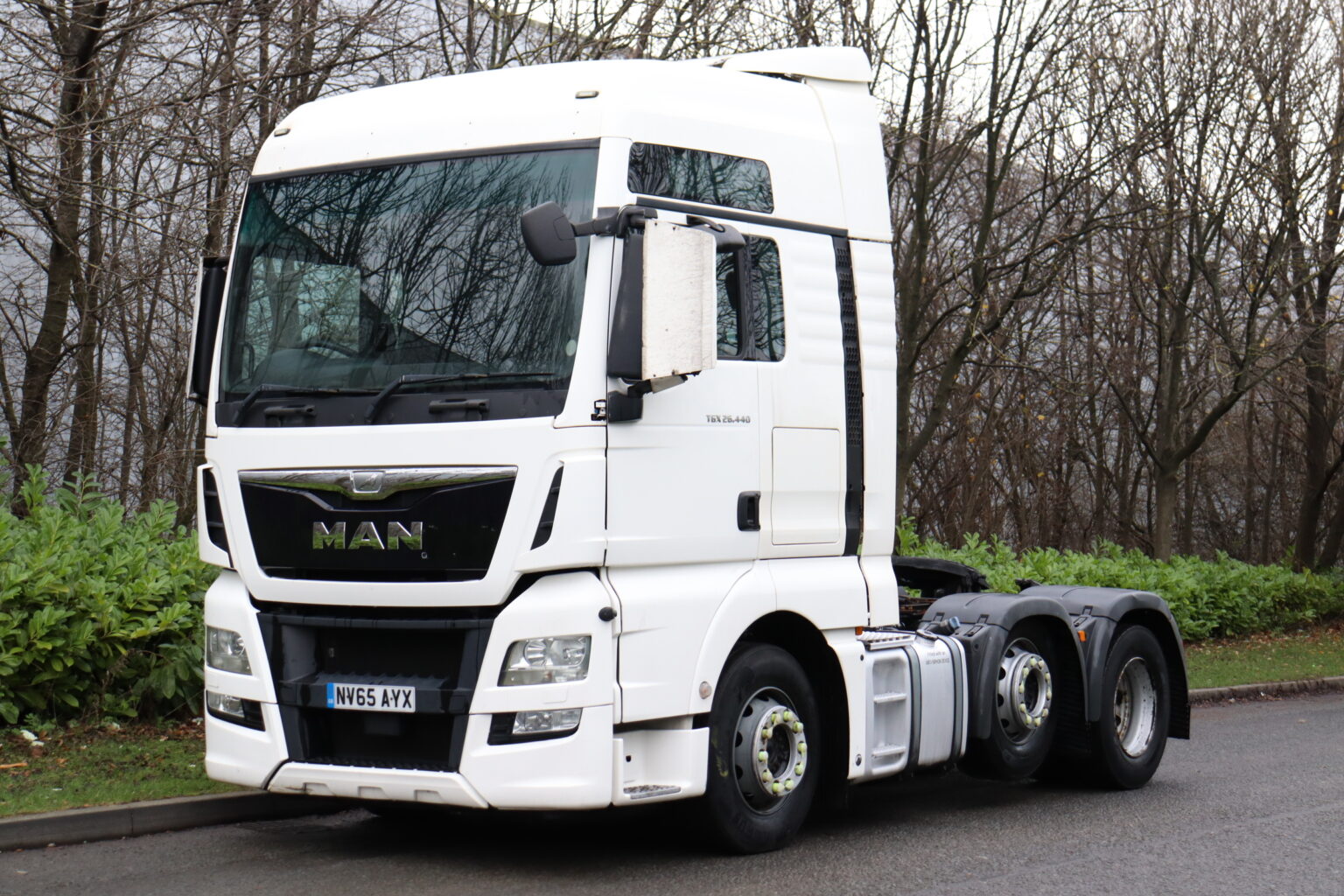 MAN TGX 26 440 XXL 6X2 MIDLIFT TRACTOR (2015) - Comvex Trucks